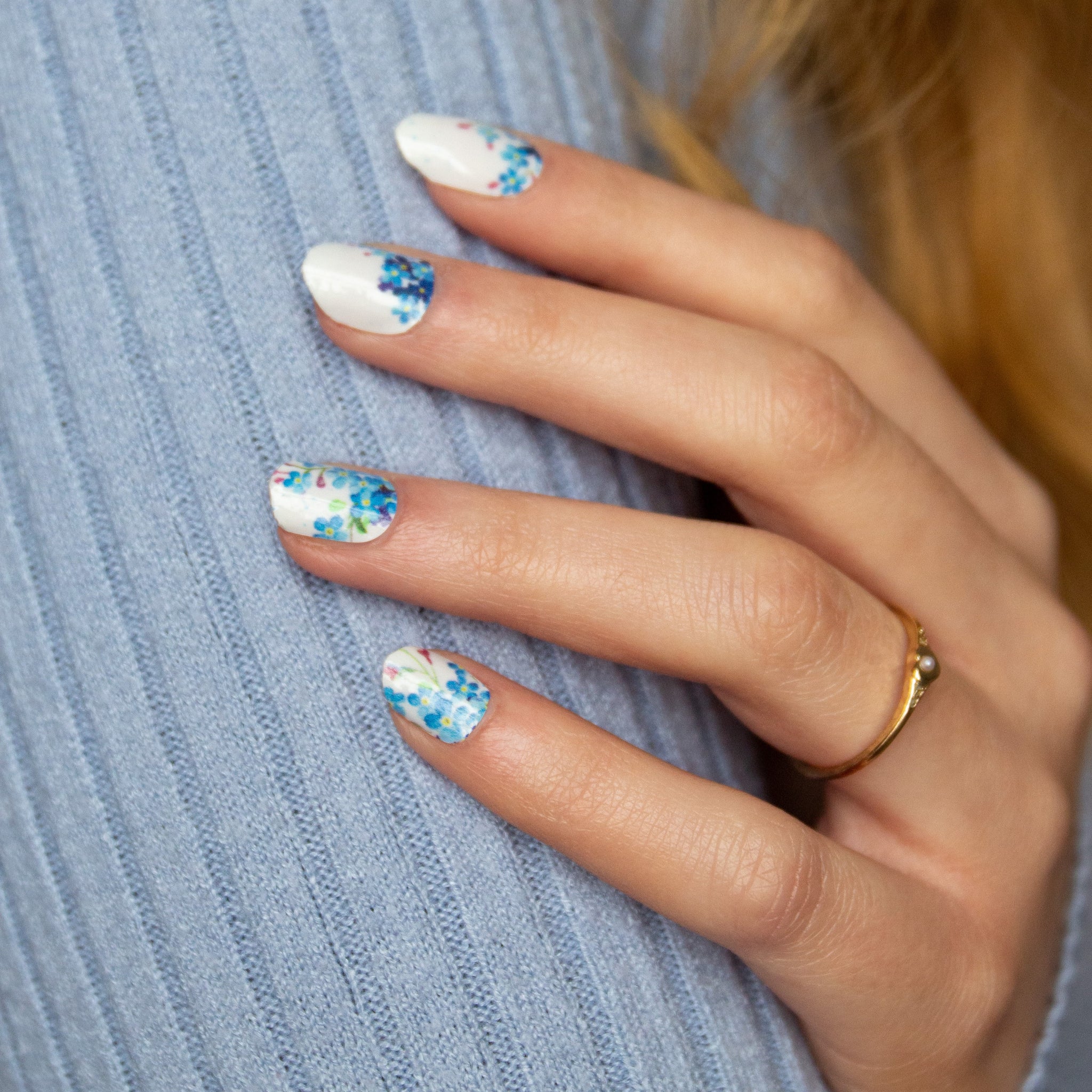 Forget Me Not - Nail Wraps by Hello Nails